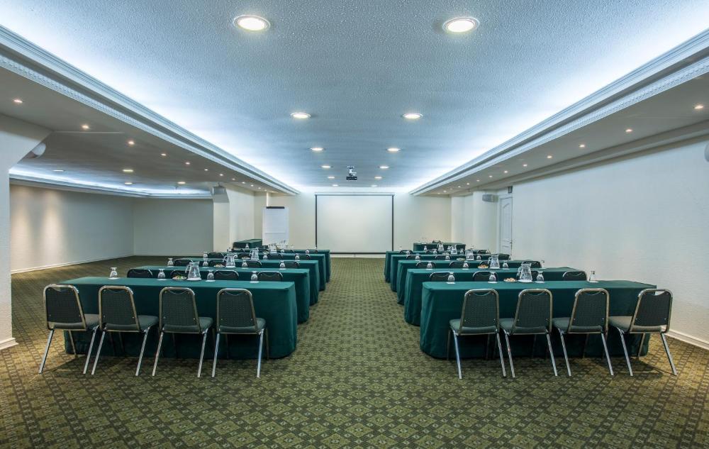 MR Hotel - Información, Tarifas y Reservas